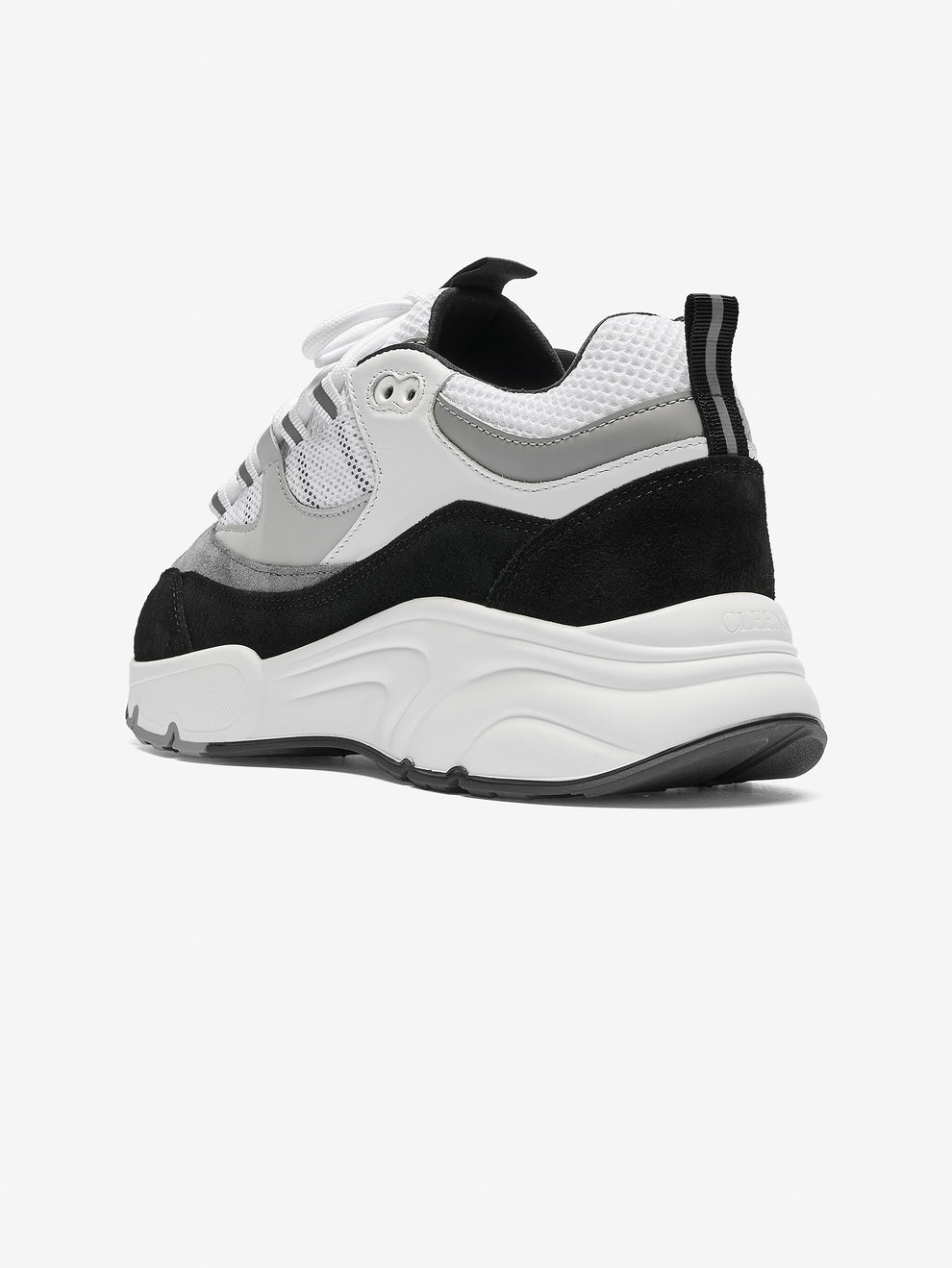 Aero Runner Monochrome – Cleens