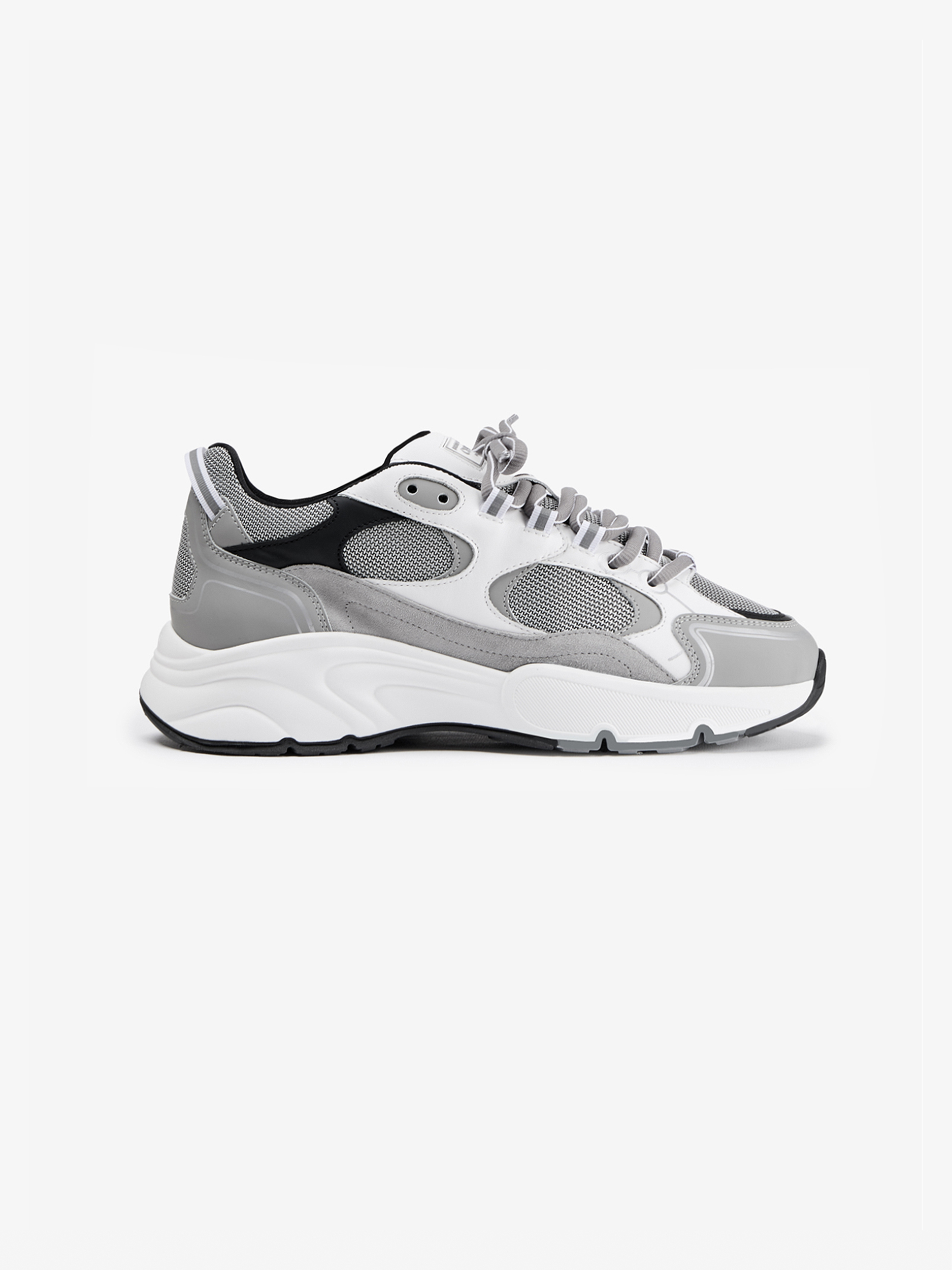 Cleens | Essential British luxury trainers, crafted in Portugal.